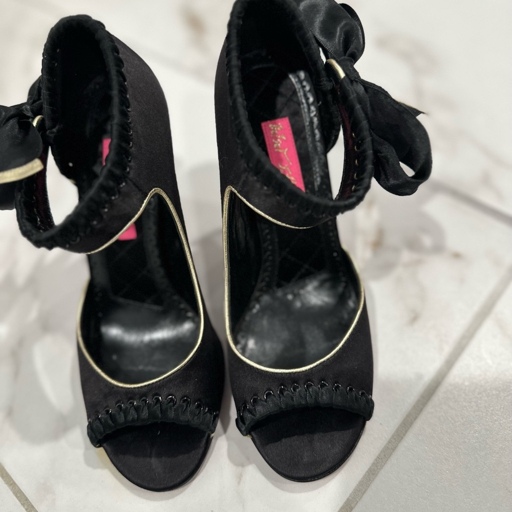 Betsy Johnson Bow Tie Shoes - Gem